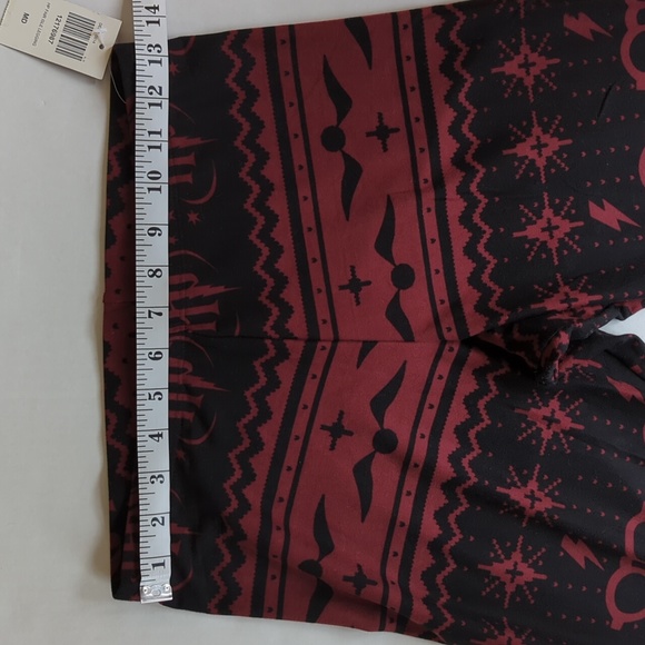 Hot Topic | Pants & Jumpsuits | Nwt Harry Potter Fair Isle Legging M ...